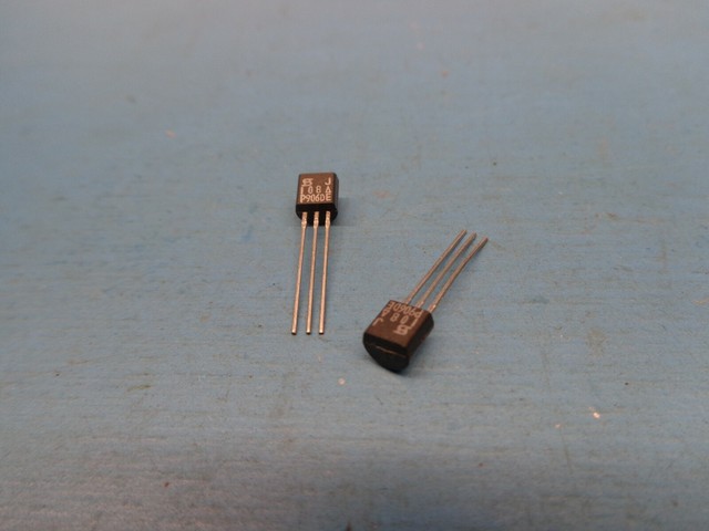 (2) SILICONIX J108 JFET N-CHANNEL TRANSISTOR STRAIGHT 3 PIN TO-92 ( TO ...