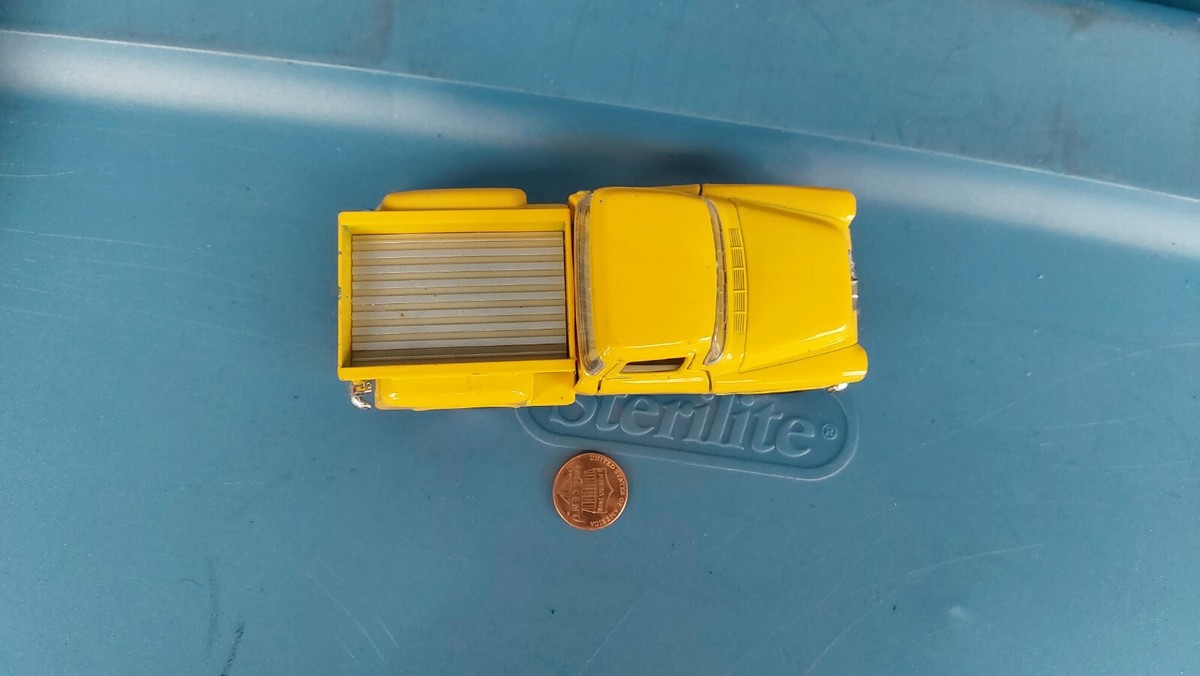 Kinsmart 1:32 Lotus Diecast Cars, Trucks & Vans Kinsmart 1:32 Scale ...