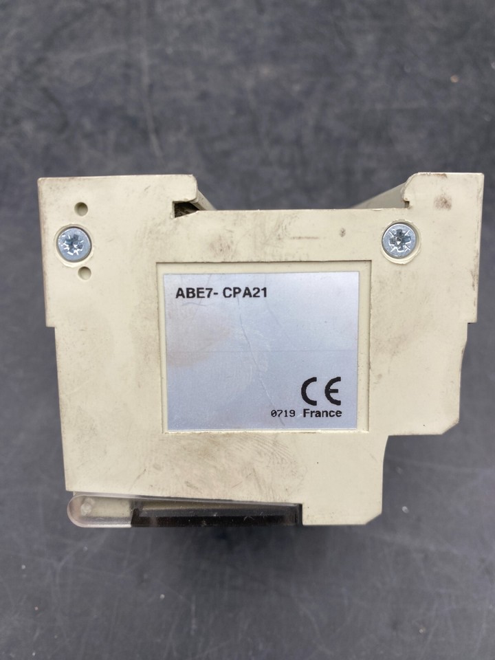 TELEMECANIQUE ABE7 ABE7-CPA21 Connection Sub Base | eBay