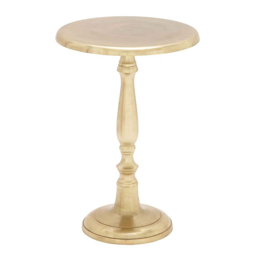 Traditional Large Round Foyer Table