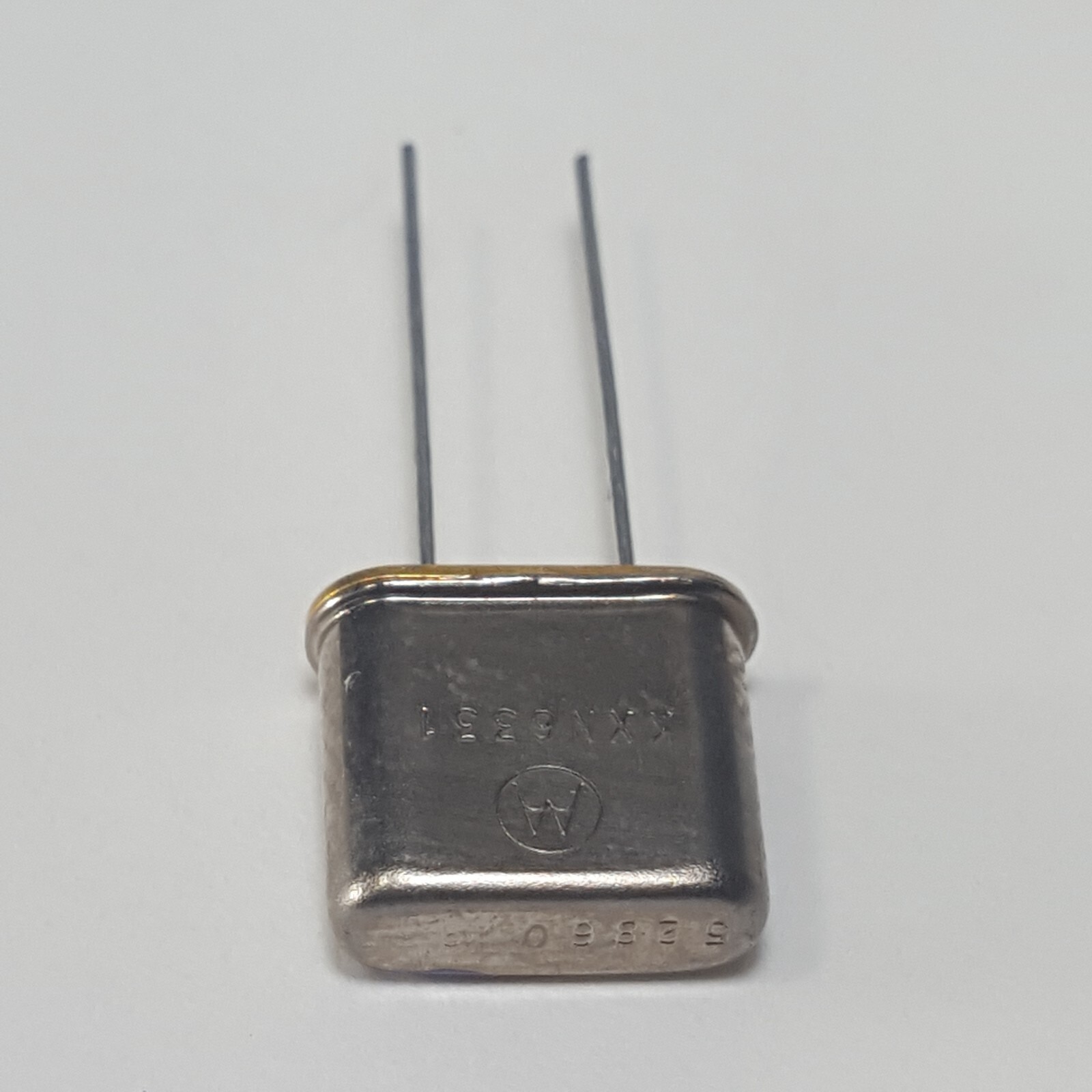 Motorola KXN6331 52860.93MHz Quartz Crystal Oscillator | eBay