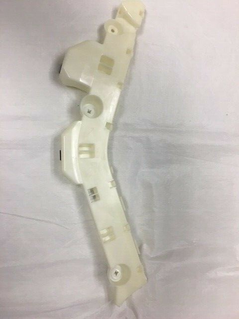Genuine Mazda Retainer(L) Rear Bum TD11502J1B / TD11-50-2J1B OEM for ...