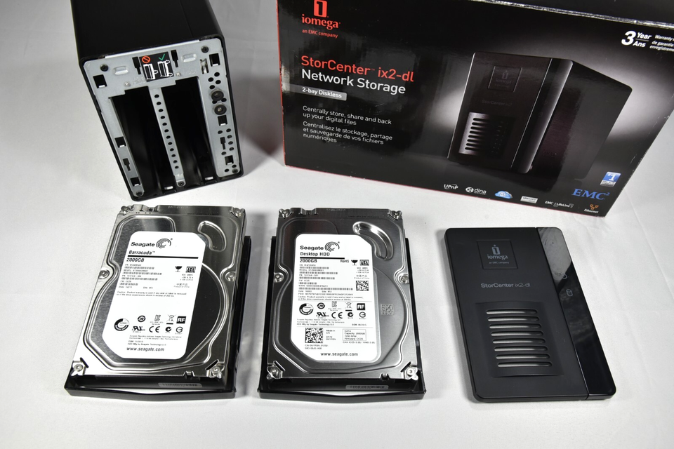 Network Attached Storage 2-Bay NAS w/ Two 2TB Seagate HDDs Iomega ...