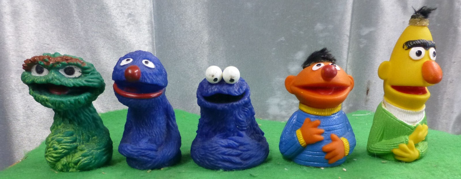 5 ORIGINAL MUPPETS, Inc BERT ERNIE GROVER ++ SESAME STREET FINGER ...
