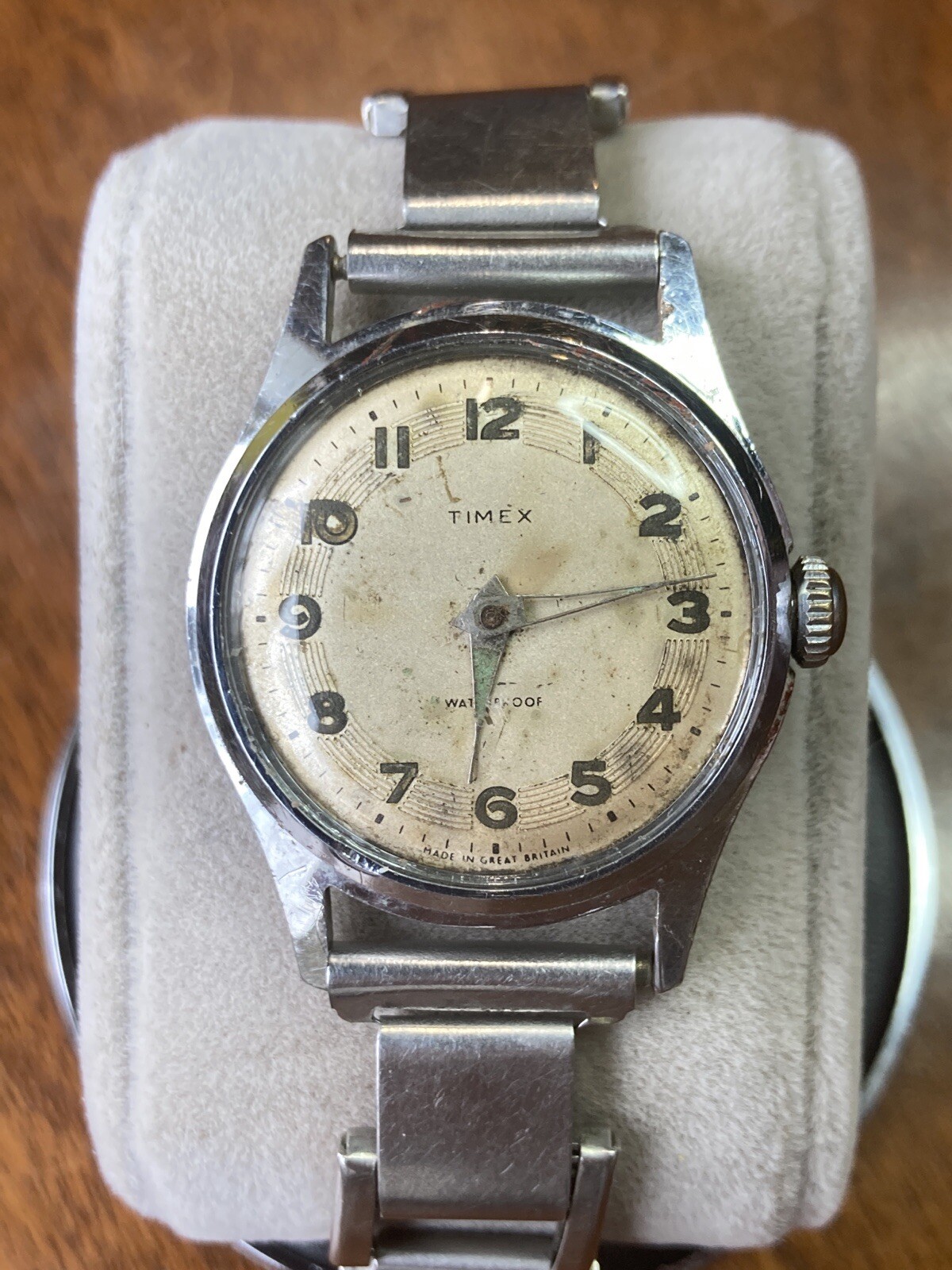 Vintage gents TIMEX 1950s British 32mm Men’s Watch - Gem