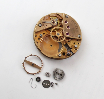 Omega hand-winding Movement Caliber 265. Incomplete, to restore / parts ...