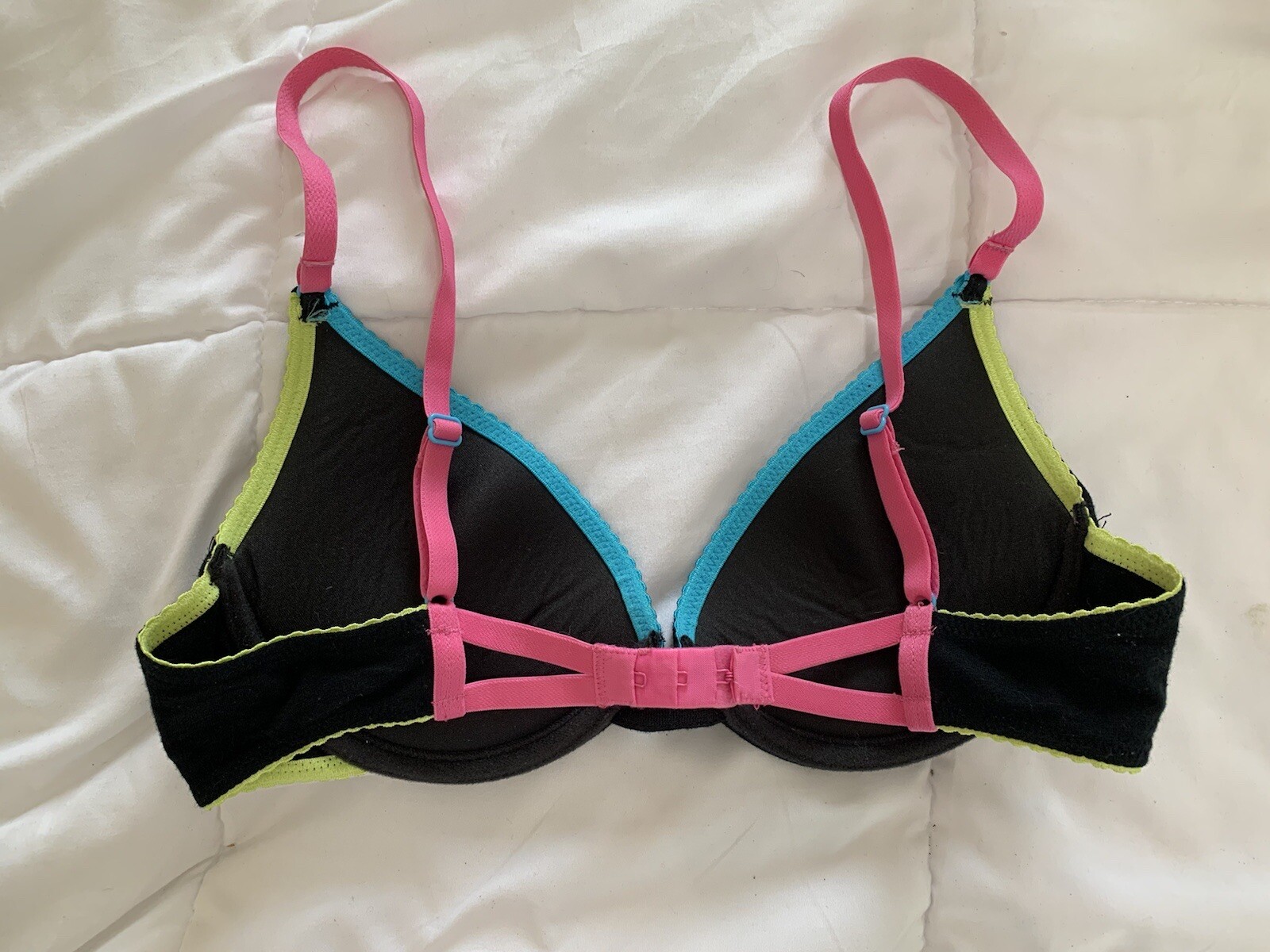No Boundaries 36B Bra Black & Contrast Bright Colors - Gem