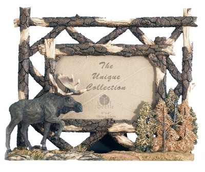 Moose In Wilderness Frame 3D Holds a 4 x 6 Photo Table top Moose Frame ...