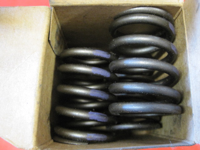 New set of 4 Pioneer RV1167 Engine valve springs 79-94 Ford Heavy Duty ...