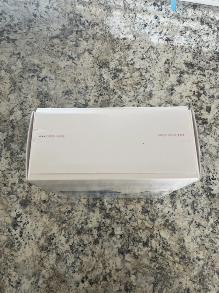 Xumo Stream Box 4K UHD Streaming Device Version 1.1 ESST11AEI SEALED | eBay