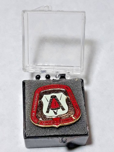 UNITED BROTHERHOOD OF CARPENTERS AND JOINERS OF AMERICA 60 YEARS Lapel ...