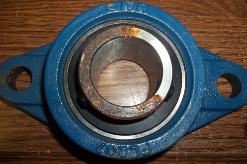 SNR FL207 Cast iron oval-flanged bearing unit with centring rim | eBay