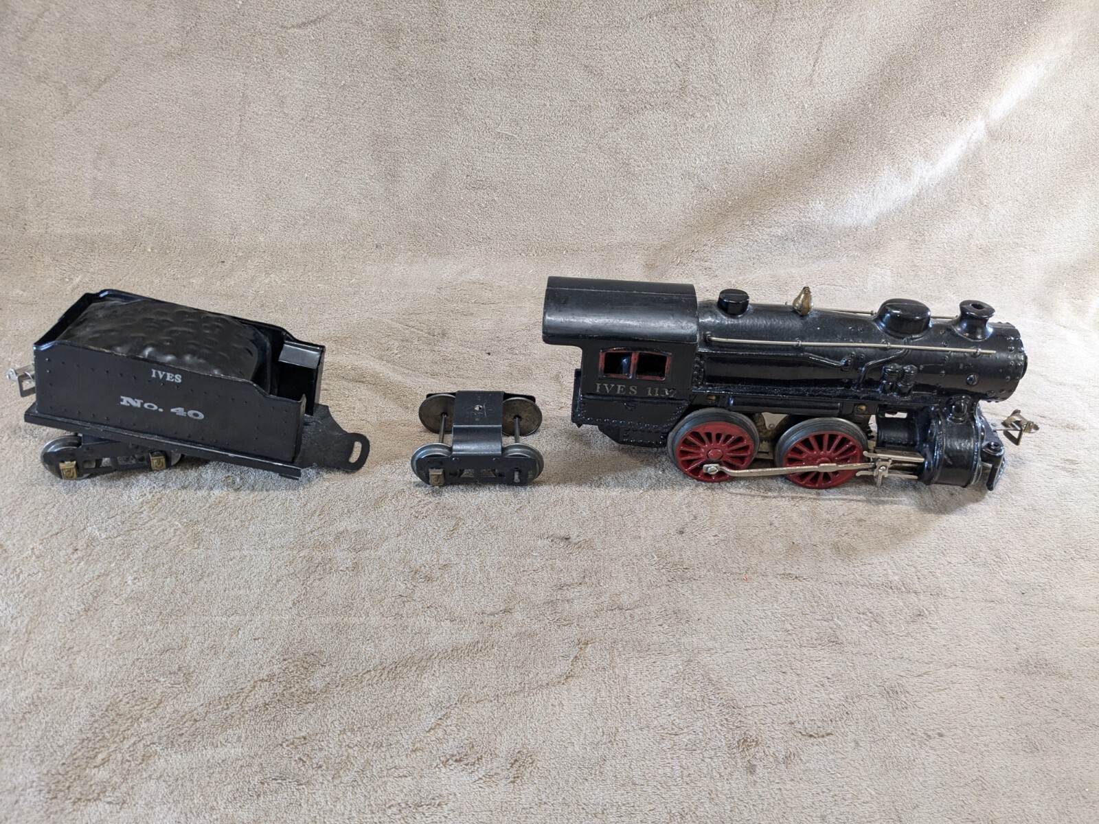 IVES Prewar Standard Gauge 1132 Steam Locomotive and 40 Tender | eBay