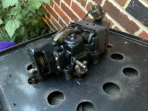 VINTAGE 1930'S FLYER ELECTRIC MOTOR PHONOGRAPH / TURNTABLE - 6VOLTS 78 ...