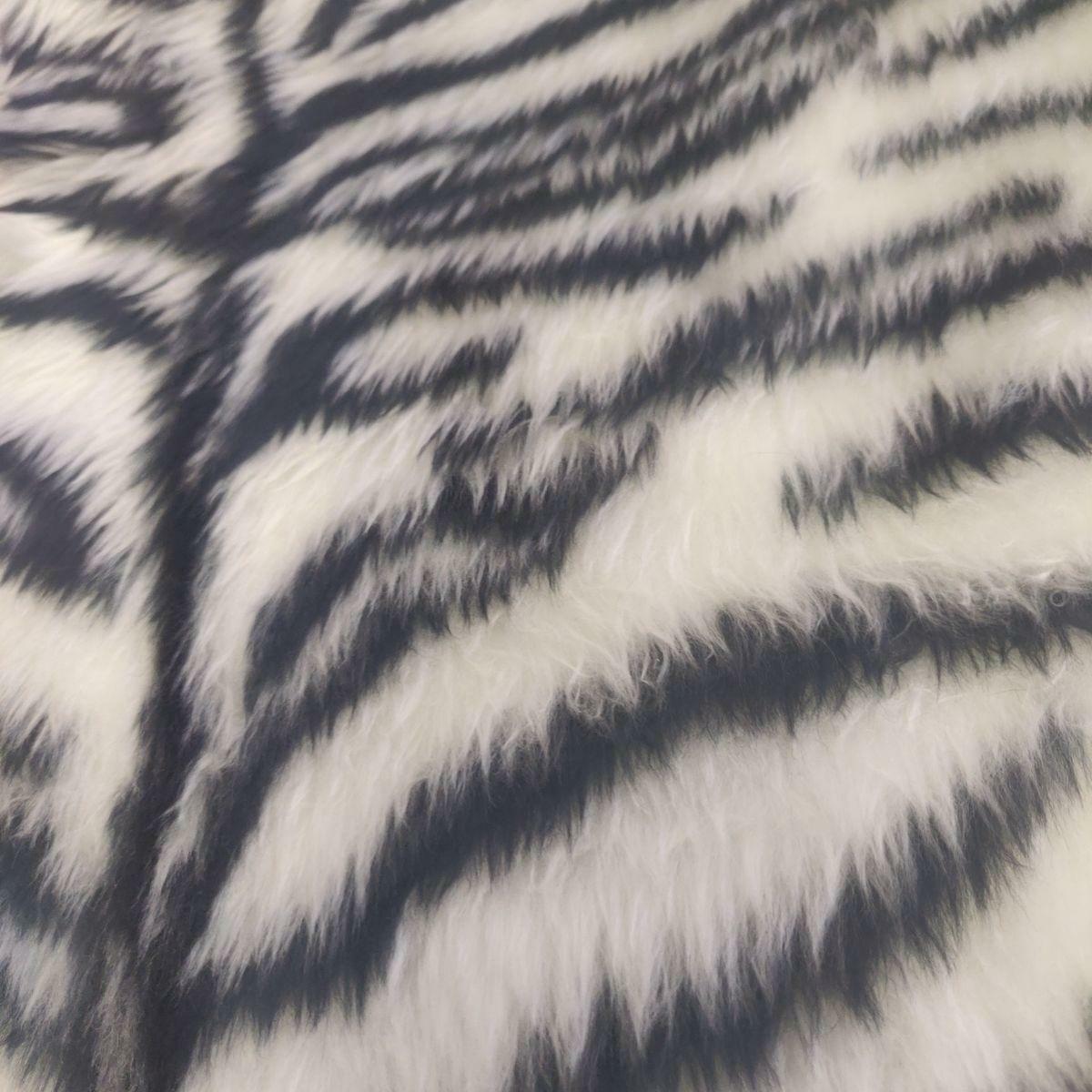 White Tiger Fur Pattern