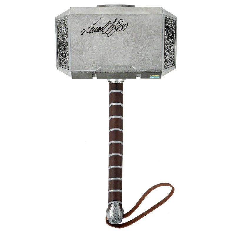 Avengers Autographed Marvel Legends Thor Mjolnir 1:1 Scale Prop Replica ...