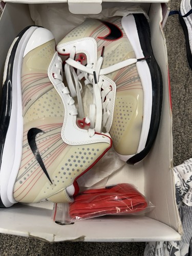 Nike NBA Lebron James Flywire Basketball Shoes Size 8 White Red Black ...