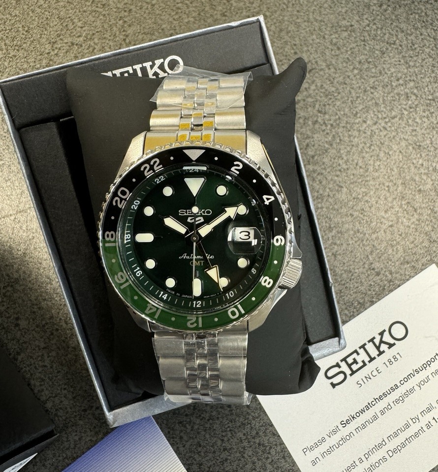 Seiko 5 Sports Automatic GMT Steel Band Green Dial Watch SSK035 New ...