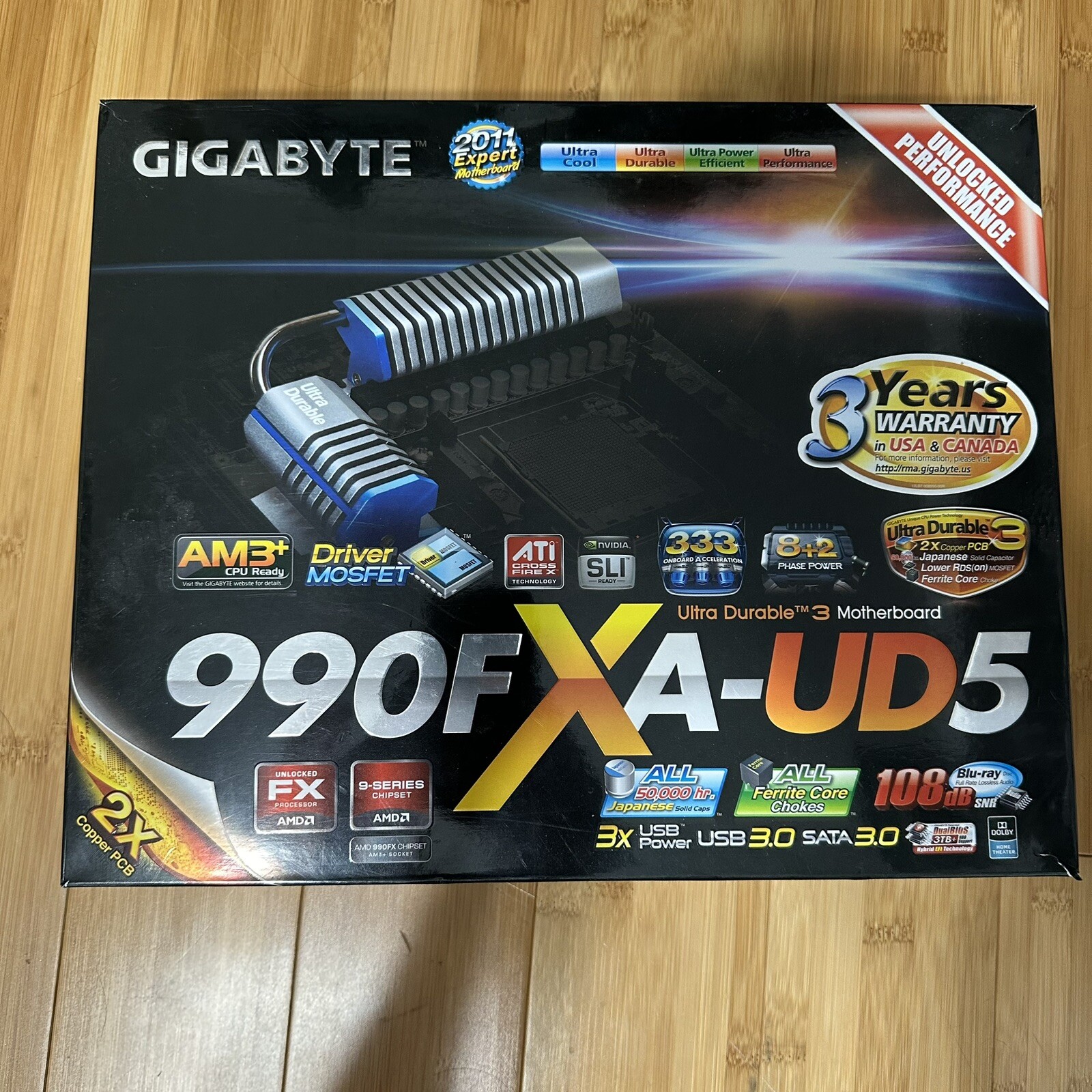 Gigabyte GA-990FXA-UD5 ATX Motherboard AM3+ DDR3 AMD - Complete In box ...