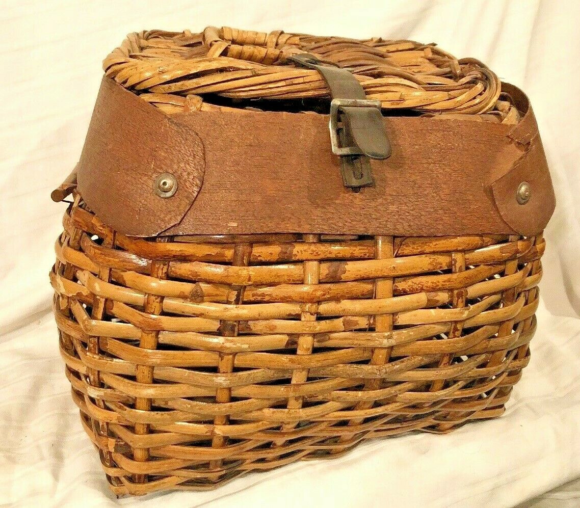 OLD VTG ANTIQUE WICKER HUNTING FISHING GATHERING BASKET BACKPACK ...