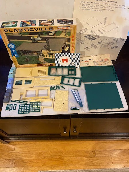 Plasticville Extremely Rare HO Scale Stan Martin Ford Green New Car ...