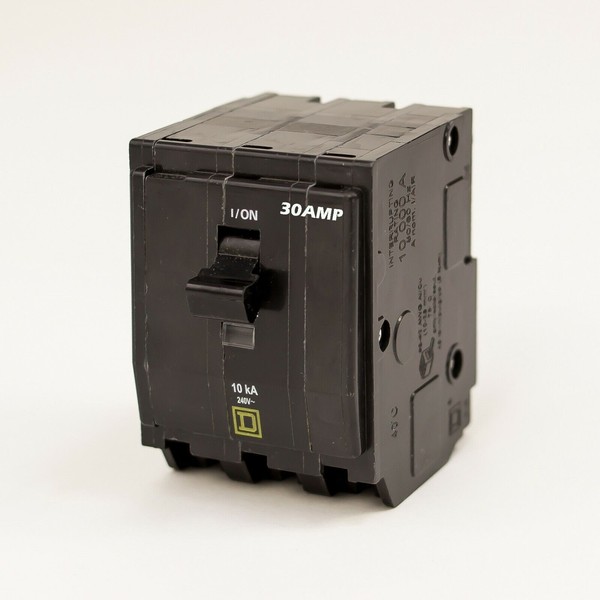 Square D QO330 3 Pole 30 Amp 240 V Circuit Breaker - Black for sale ...