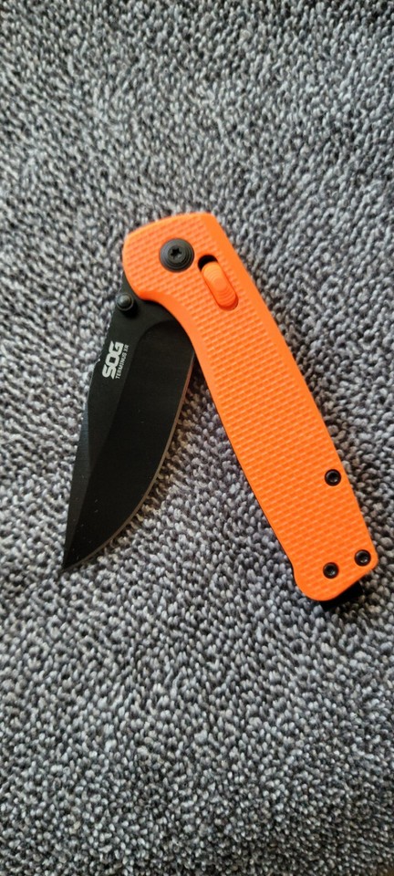 SOG Terminus XR Folder 3" CRYO D2 Steel BLACK Blade ORANGE Textured ...