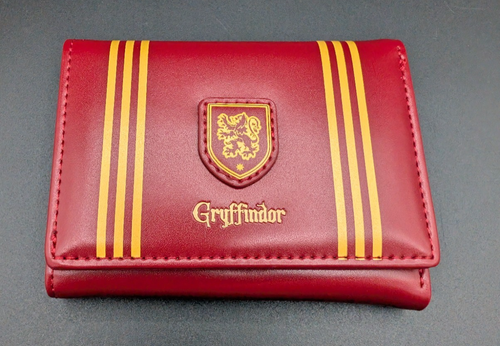 Miniso x Harry Potter Gryffindor Tri Fold Snap Closure Wallet | eBay