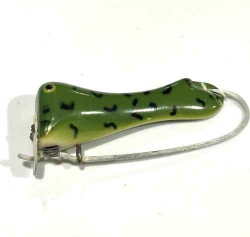 Vintage unknown spring loaded frog fishing lure tackle find | eBay