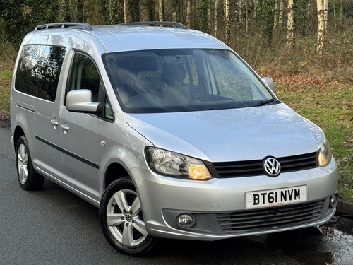 VOLKSWAGEN CADDY MAXI LIFE 1.6 TDI WHEEL CHAIR ACCESS (WAV)~LONG WHEEL ...