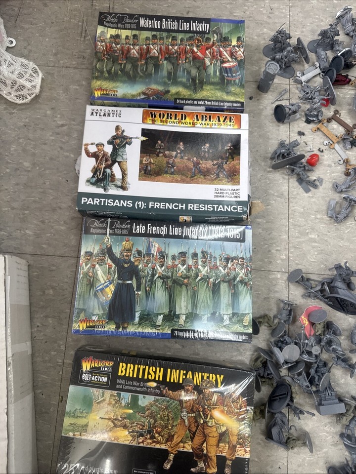 WARGAMES TABLE TOP MINIATURES RANDOM BITS MODELS LOT | eBay