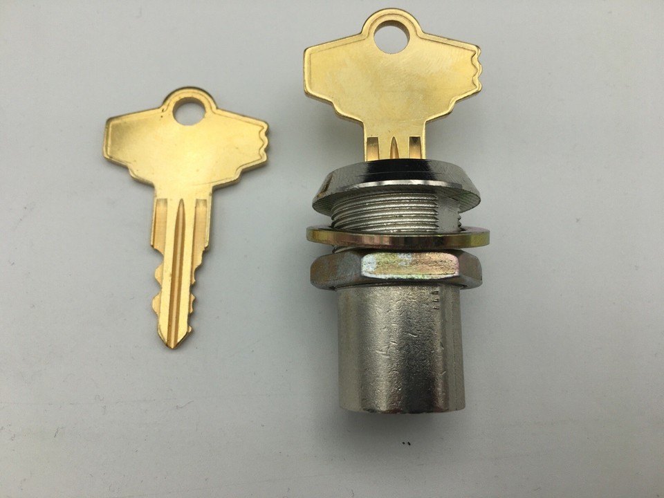 Lock 2 keys And Lock Housing Combo candy gumball vending machine ...