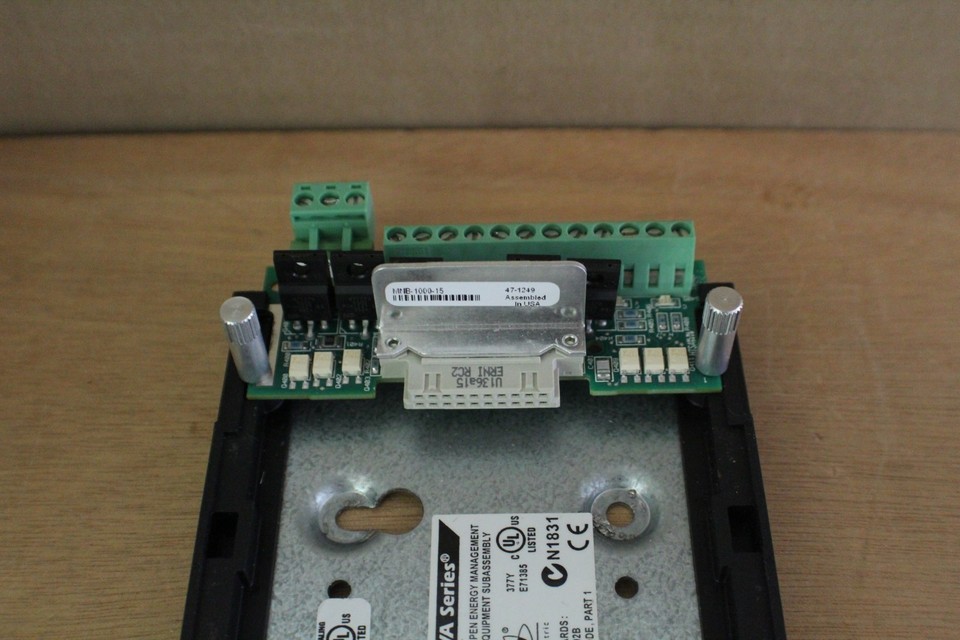 SCHNEIDER ELECTRIC T.A.C. MNB-CNTLR-300 BACnet Unitary Controller MNB ...