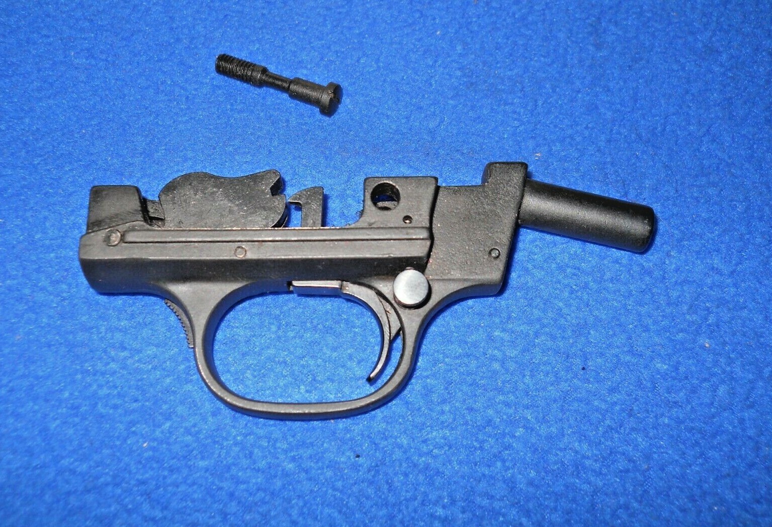 Stevens Model 350 12ga TRIGGER PLATE ASSEMBLY & SCREW gun parts #AB3064 ...