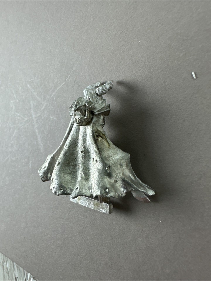 WARMACHINE HORDES CRYX PIRATE QUEEN SKARRE METAL Pre-Owned | eBay