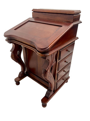 1800-1899 - Captain's Desk