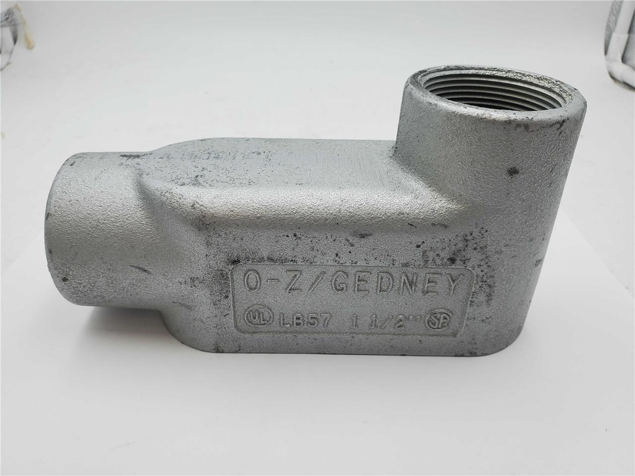 O-Z/Gedney LB57, 1 1/2 in. Form 7 Conduit Body Type LB ( Lot of 2 ) (No ...