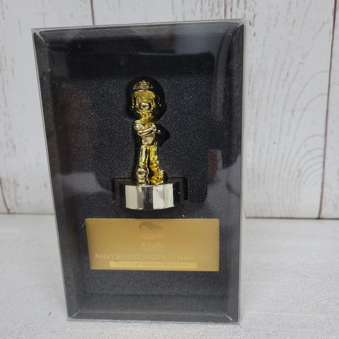 Super Mario Gold Statue Figure Platinum Member Memorial Club Nintendo ...