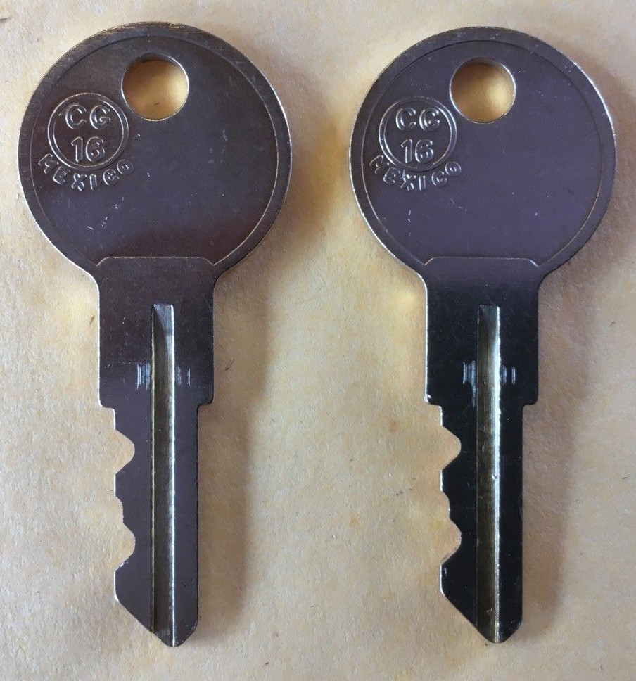 LL226-LL450 2 New Keys Harley Davidson Saddle Bags Key(NOT FOR Herman ...