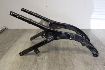 10 Harley-Davidson Electra Glide Ultra FLHTK REAR BACK FENDER SUPPORT ...