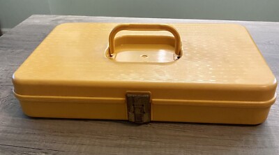 VIntage Wilson Wil-Hold Plastic Sewing Box Case With Thread Bobbins ...
