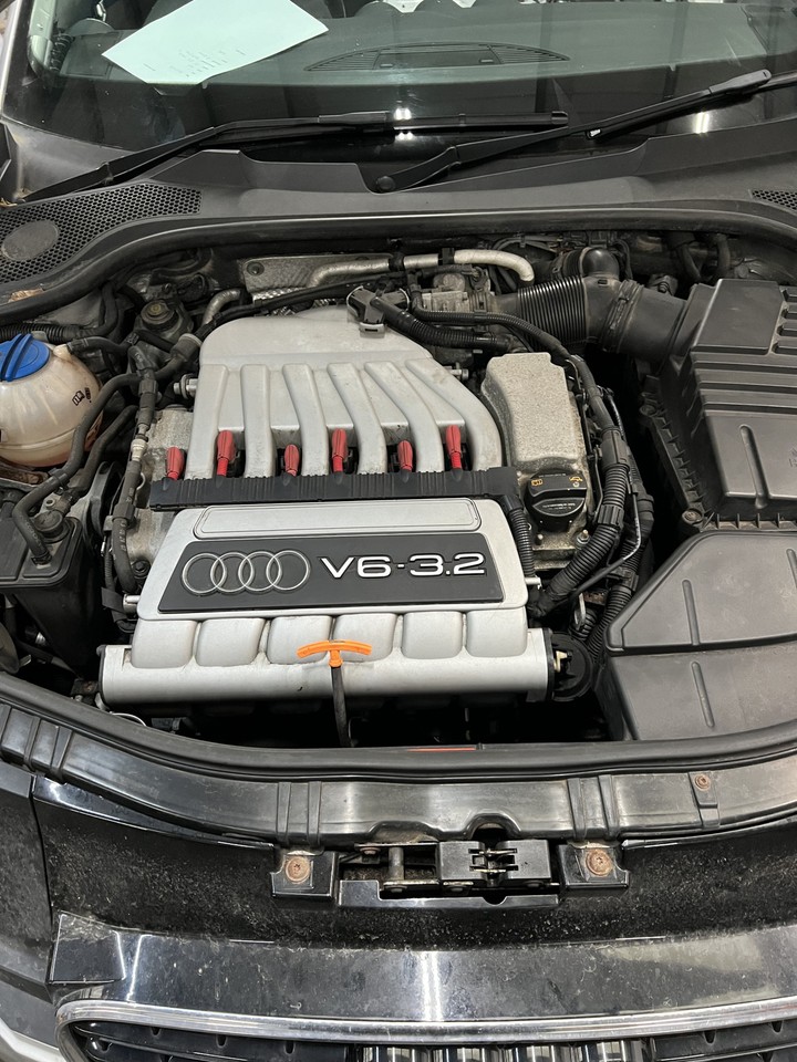 Audi TT 8J porta cellulare per console centrale 8J0863274C | eBay