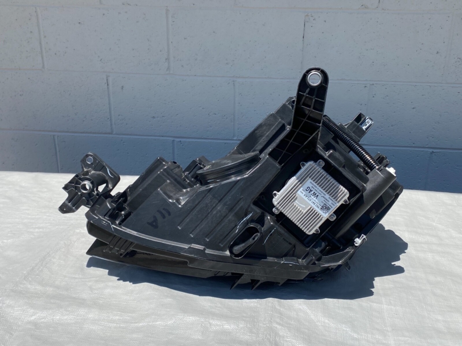 2020-2021 Volkswagen Atlas Cross Sport Passenger LED Headlight Assembly ...