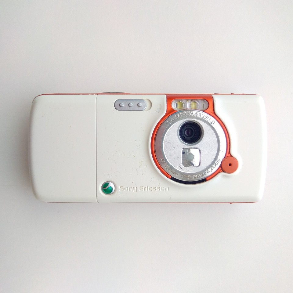 SONY ERICSSON W800i Walkman (2005) Sony FIRST EVER Walkman Mobile da ...