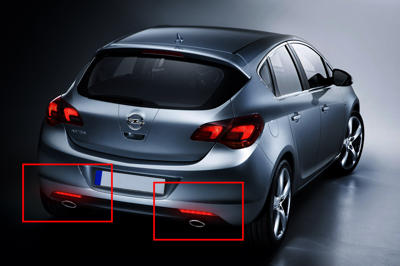 2x LED Rear Bumper Reflector Brake Stop Reverse Light For Opel Vauxhall ...