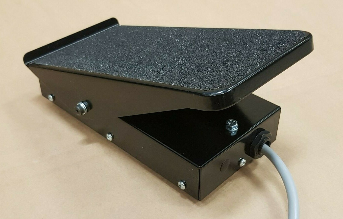 WELDER FOOT PEDAL - to suit LORCH tig machines with a 14 pin connector ...