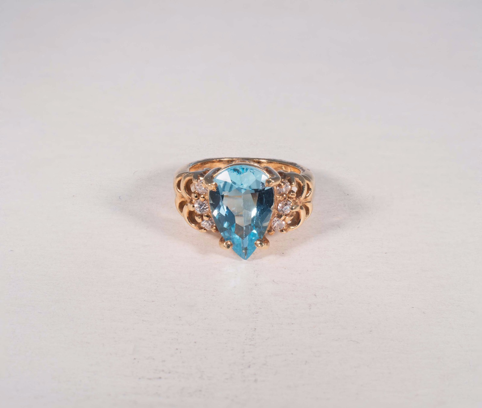 5.6 Gram 14K Yellow Gold Blue Topaz and Diamond Chip Ring, size 3 | eBay
