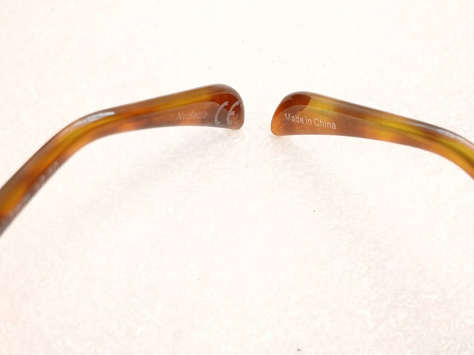 Privé Revaux “The Piper” Reading Glasses – Women’s Cat Eye Tortoise ...