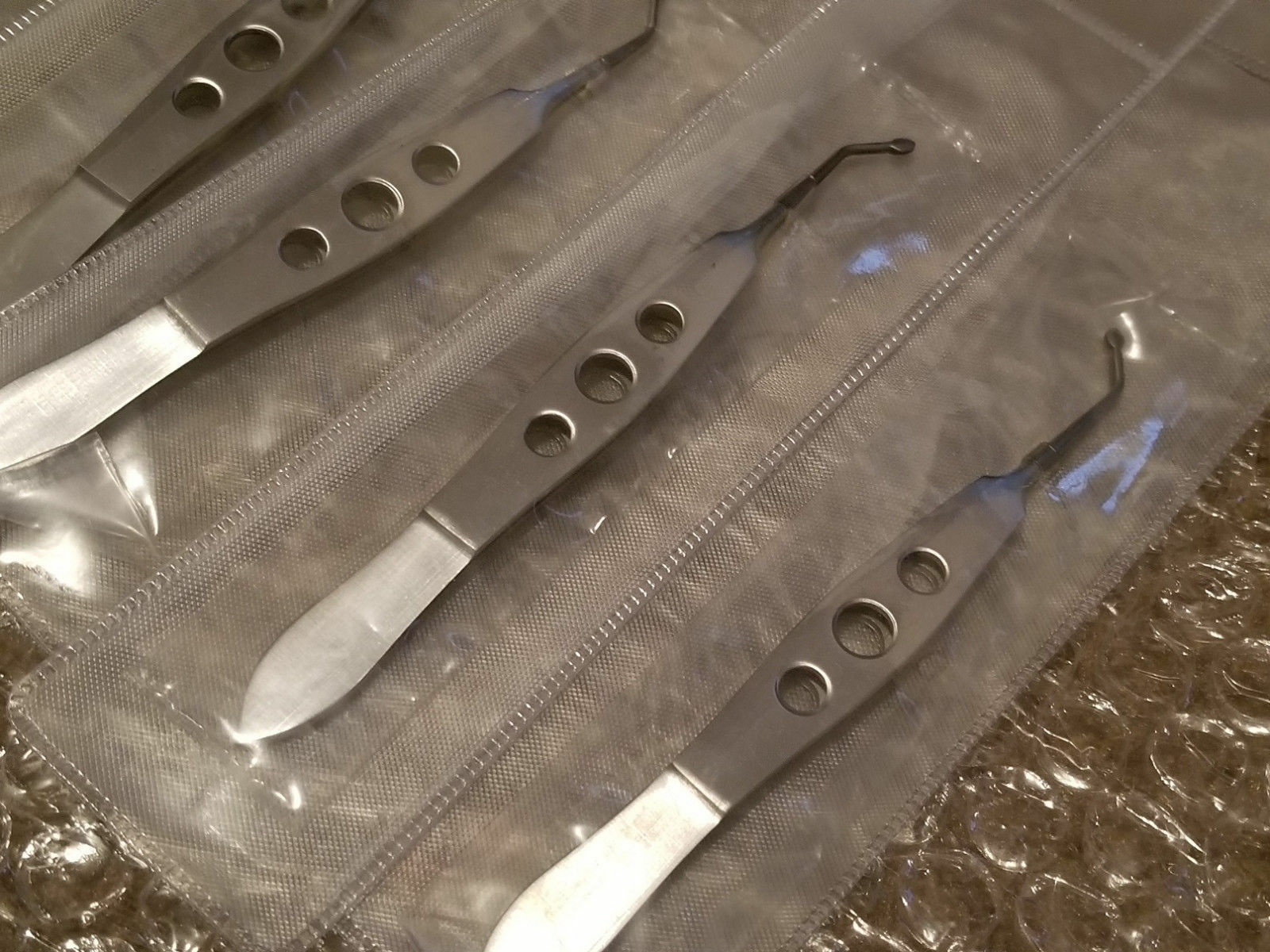 SS Arita Meibomian Gland Expressor Forceps for Dry Eye Gentle Paddle 2 ...