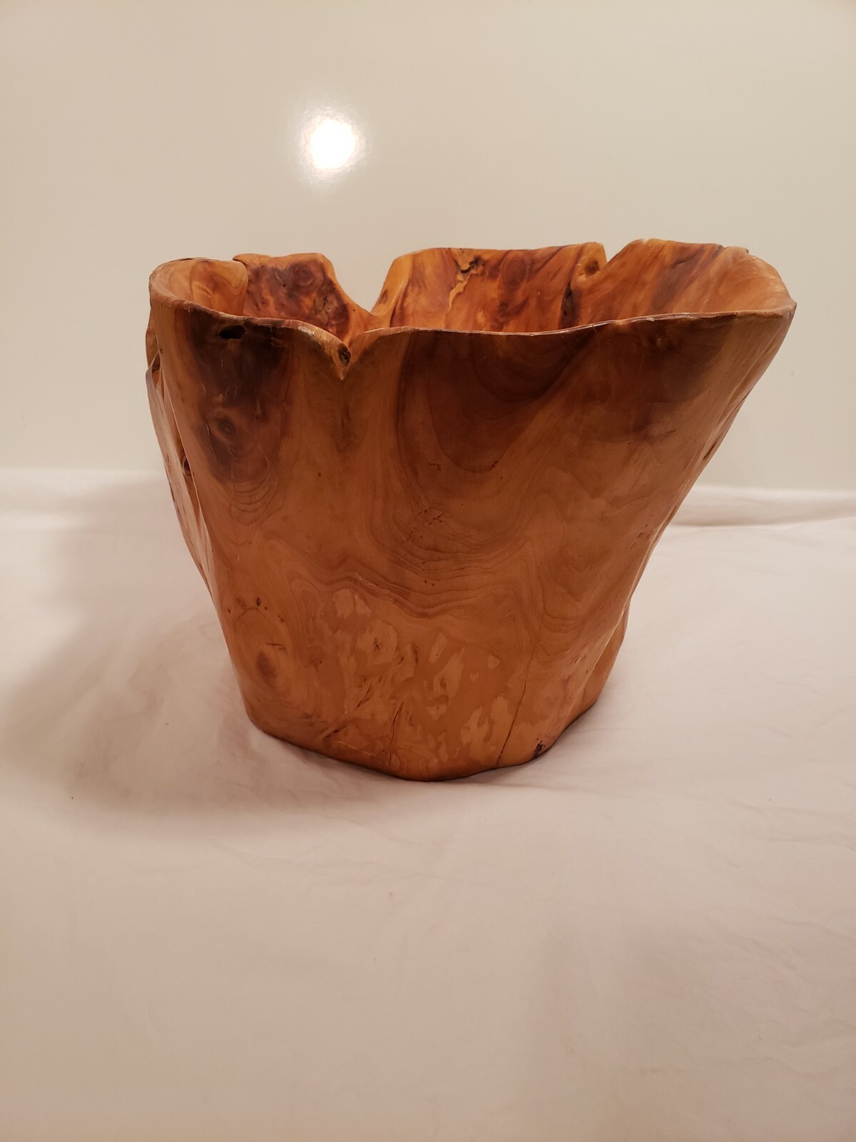Large Real Wood Tree Stump Bowl, Knotty Wood, Soft Wood, 9 1/2" Tall ...
